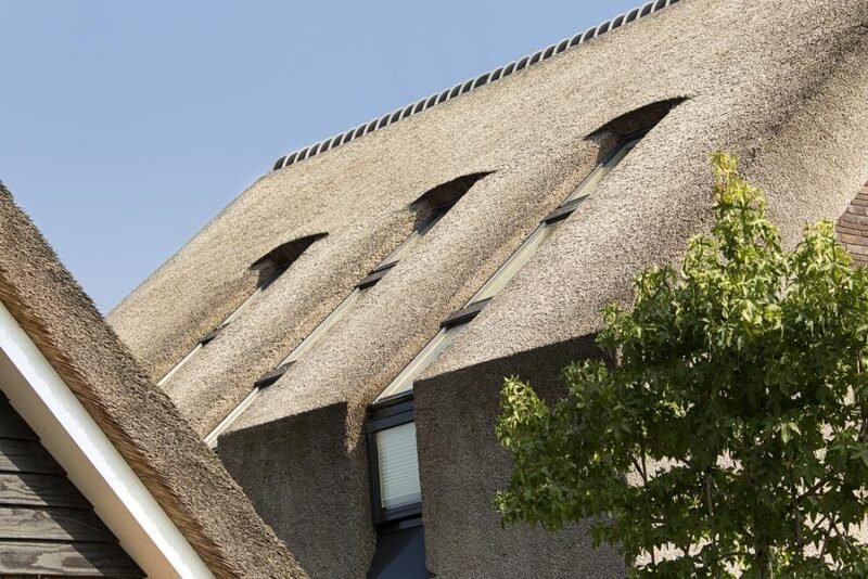 Thatched Roofs in Modern Construction. Tradition, Sustainability and ...